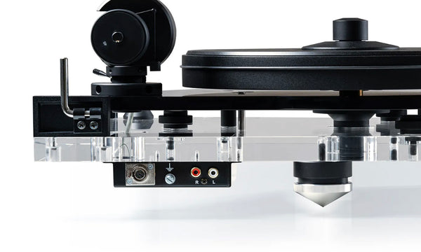 Project 6PerspeX Balanced Turntable | Audio Trends